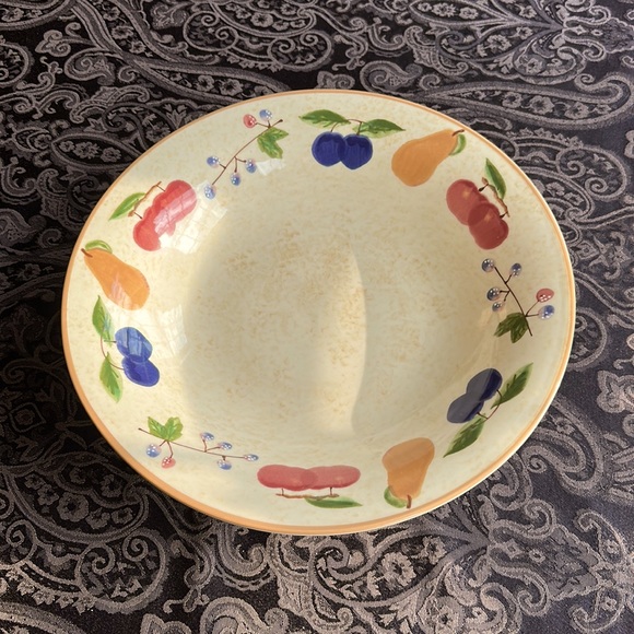 Longaberger | Dining | Longaberger Fruit Medley Serving Bowl | Poshmark